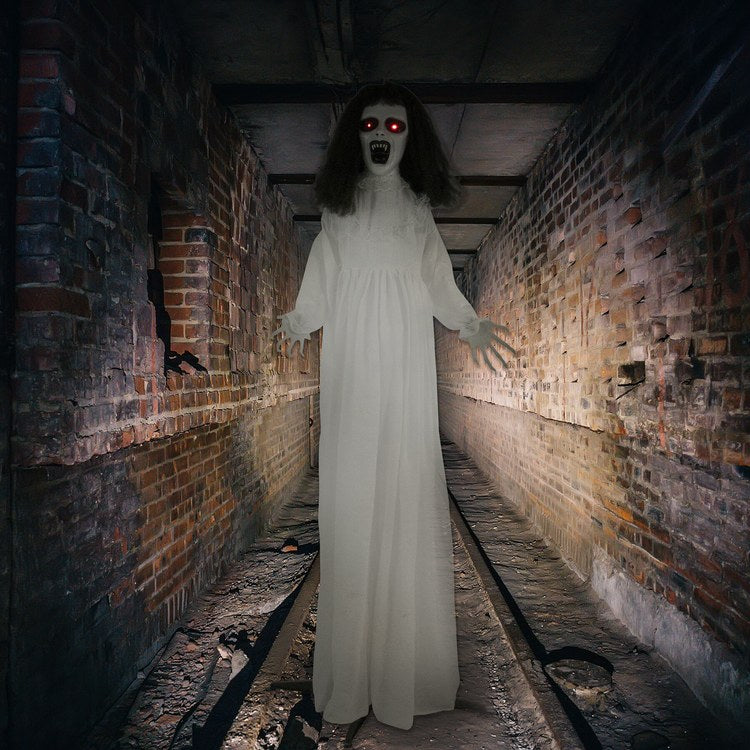 Hilga the Bridezilla Life-Size Animatronic Poseable Indoor/Outdoor Hal ...